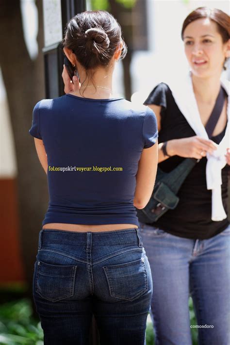 Sexy Girls On The Street Girls In Jeans Spandex And Leggings Tight Dresses Fotos De Chicas