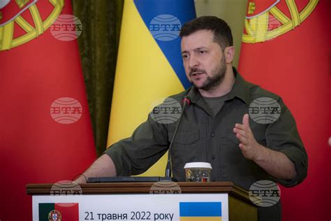 Зеленски разговаря с италианския премиер за санкциите срещу Русия Утро