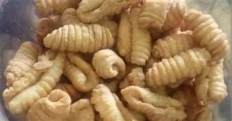 8 Resep Kue Uler Enak Dan Mudah Cookpad