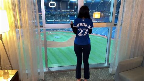 Hayleyxyz Fucking In The Stadium Hotel Manyvids