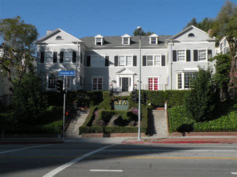How Do We Get A Fraternity House The Fraternity Advisor Make Your Fraternity The Best On Campus