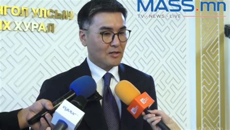 Ч Лодойсамбуу Ерөнхий сайдын хүүхэдтэй холбоотой асуудлаас болж залуус эсэргүүцээгүй иргэдийн