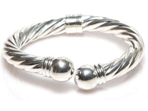 Deze Surinaamse Boei Armband Gedraaid Bestel Je Bij Ons Voor Maar