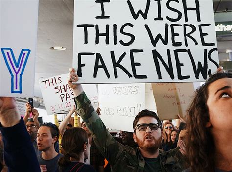 Från ”lügenpresse” Till Trumps ”fake News” Historiska Media