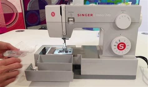 Singer Heavy Duty 4411 Vs 4423 Sewing Machine Compare 4411 4423