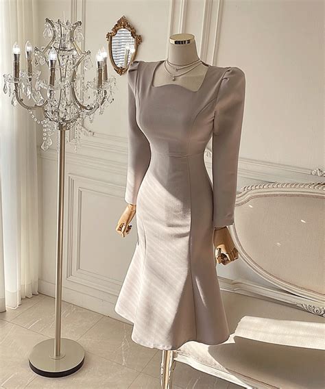 라블리아 머메이드 롱원피스 결혼식 하객룩 데이트룩 파티룩 상견례룩 예복 브라이덜샤워 돌잔치 돌잔치원피스 셀프웨딩 웨딩촬영 연말모임룩 연말원피스 머메이드원피스