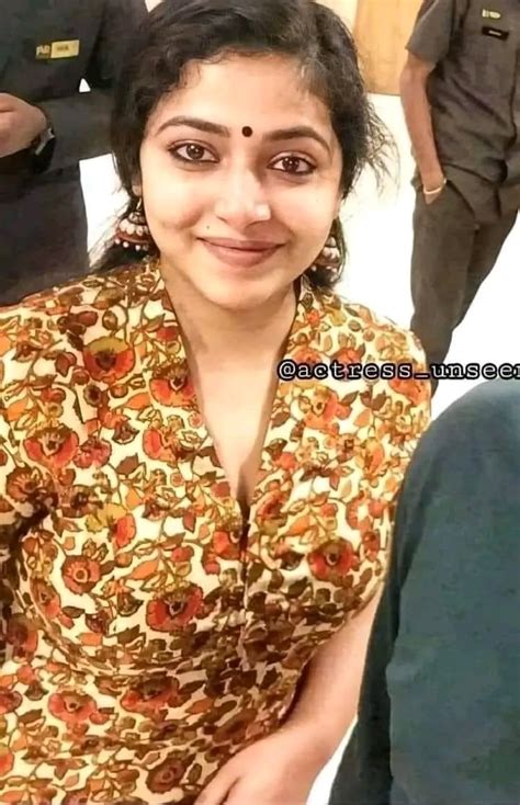 Anu Sithara Rmallubabes