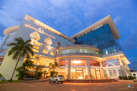 [변마] 비엔티안 플라자 호텔 옆 마사지 라오스 마사지 라오스 일밤 라오스 에코걸과 일탈을 꿈꾸는 밤문화