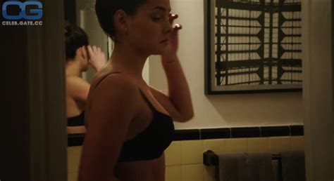 Adria Arjona Nackt Nacktbilder Playbabe Nacktfotos Fakes Oben Ohne