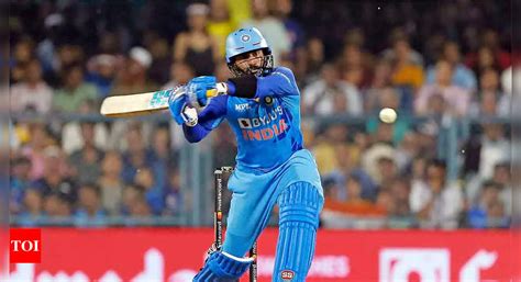 T20 World Cup How Dinesh Karthik Is Trying To Redefine The Parameters Of Both Preparation And
