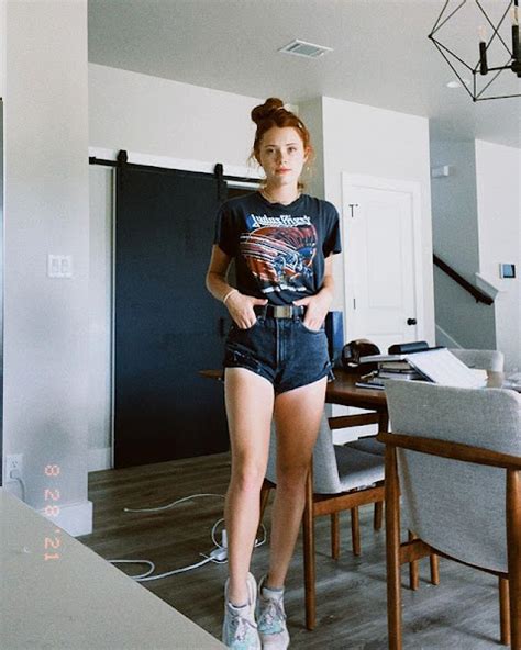 Violet Brinson Bio Age Wiki Instagram Photos Short Insta Bio