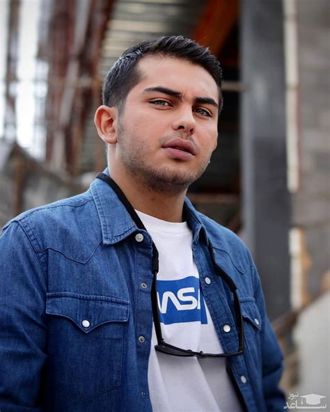 استایل مدلینگ ارسلان قاسمی با لباس لش جوان پسند