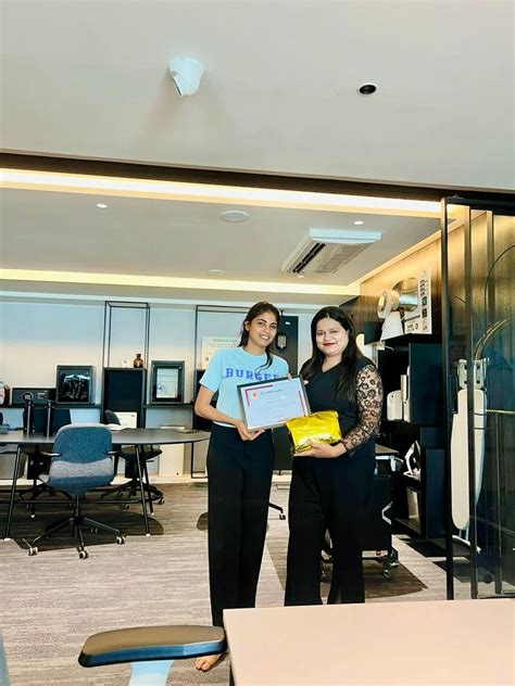 jayshri patil on linkedin employeerecognition performanceexcellence performerofthemonth