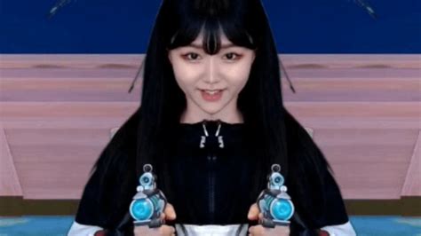 좌우반전 거울을 보고 흑화한 사람 Youtube