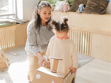 12 Ideias De Brinquedos Reciclados Mil Dicas De Mãe