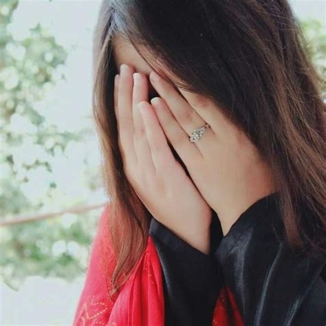 មិន បាច់ តបត អ្នក ណា ៣ ឃ្លា សម្រាប់ លើក ទឹក ចិត្ត ខ្លួនឯង «ឲ្យ មាន តម្លៃ ជា ពិសេស នៅ កន្លែង