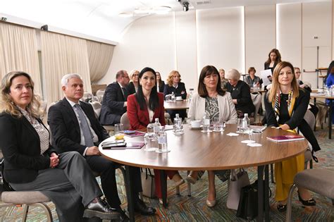 Народна Ангеловска Бежоска ја промовира иницијативата за подобар пристап до финансии за жените