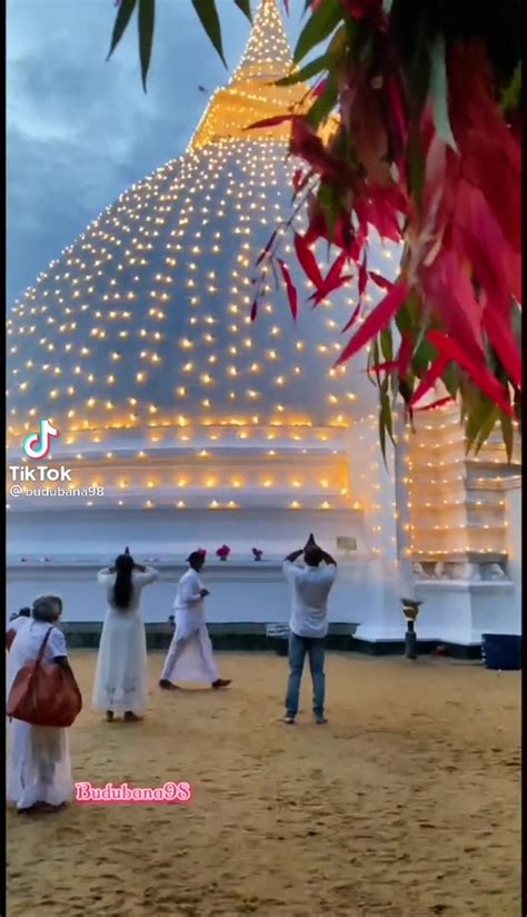 වෙසක් පුන් පොහෝ දා කැලණි විහාරය 🙏🙏🙏 By Sri Lanka Buddhist