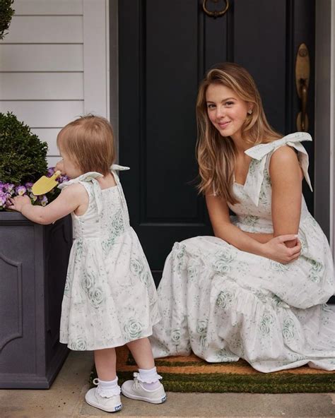 Samantha Varvel On Instagram Planted Our Spring Flower Boxes With Two