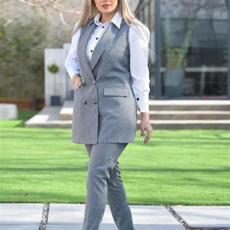 مدل لباس اسپرت زنانه ساده زیبا شیک با ایده های امروزی و جدید