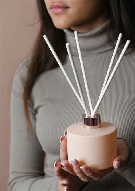 Diffuser Bottle Scallop Shell Matte