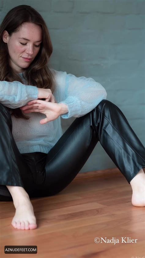 Luisa Binger Feet Aznudefeet