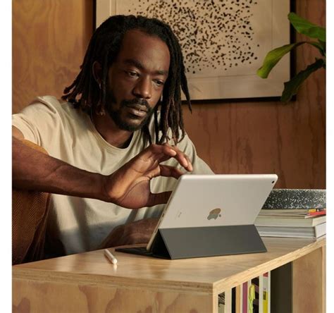 Apple Inch Ipad Th Generation Wi Fi Gb Rewards Shop Australia