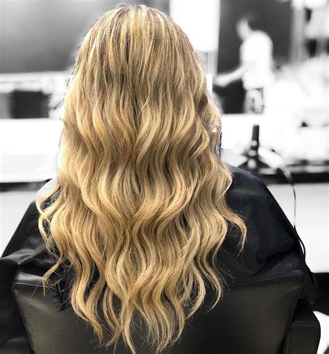 Blonde With Dimension Glosty