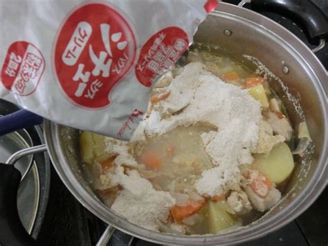 【レシピ】ハウス食品 特定原材料7品目不使用シチュー アレルギーで家族をつなぐ～実践っ！岡夫婦の食物アレルギー体験レポート～