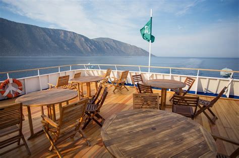 Круизы по Байкалу на теплоходе 2024 цены расписание маршруты