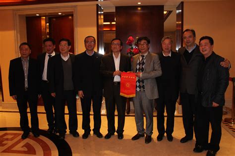 胡立同会长陪同欧洲文成华侨华人社团联合总会代表团赴国内考察 温州侨联网
