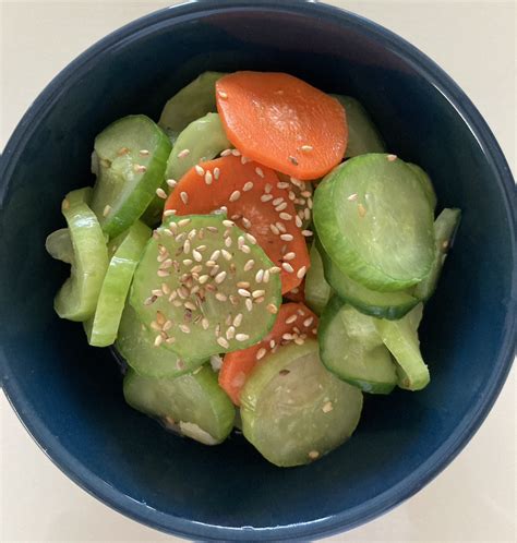 식감이 좋은 오이절임무침~