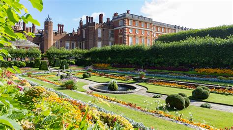 The Best Palace Gardens To Visit This Spring Luxlife Magazine