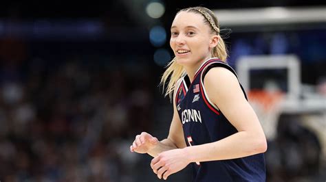 Wnbas Paige Bueckers Business Savvy Prompts Unrivaled Investment