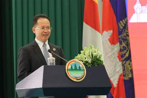 Msjtv News រដ្ឋមន្រ្តីក្រសួងបរិស្ថានហាមមន្រ្តីបរិស្ថានទិញកូនឈើចែកប្រជាពលរដ្ឋ