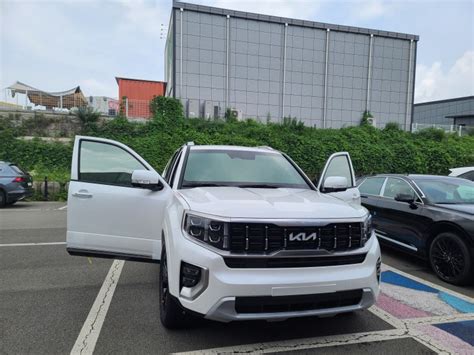 모하비 썬팅 브이쿨 K 시공 모습이에요 네이버 블로그