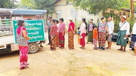 ပြည်ထောင်စုနယ်မြေ နေပြည်တော်အတွင်း ဝန်ထမ်းအိမ်ရာများသို့ ဈေးကားများဖြင့