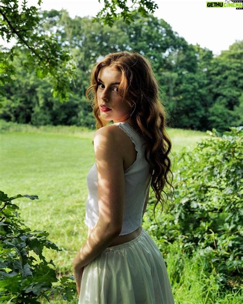 Amelia Gething Wiki Biography Age Gallery Spouse And More