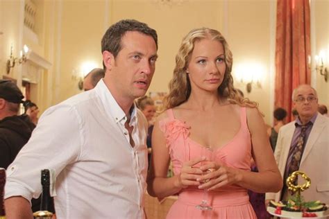 ВСЁ Приехав на дачу к родителям мужа раньше на 3 часа Лариса услышала их разговор и подала на