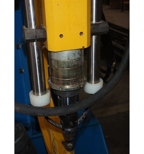 Henrob Ppc 05 Self Piercing Rivet Machine