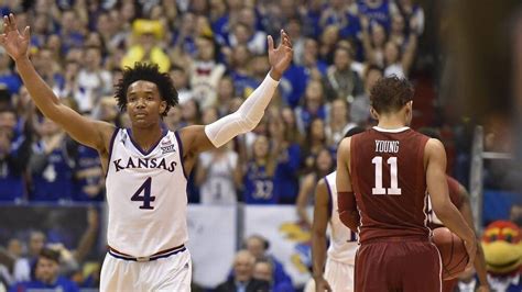 Devonte Graham Wows Ku Fans During Win Over Texas Tech The Kansas City Star