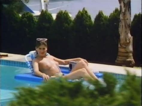 Simone Taylor Nude Pics Page 1