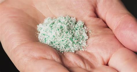 생태계에 치명적미세 플라스틱 화장품 퇴출