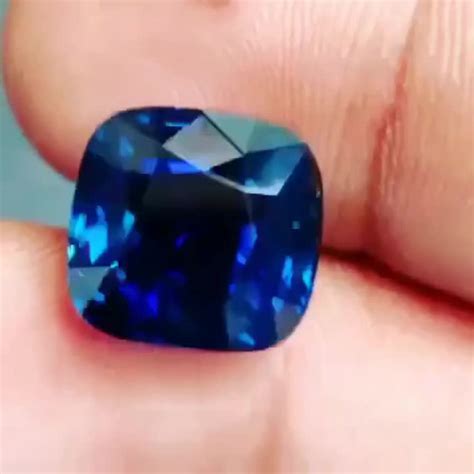 [video] Buddika Perera On Linkedin Hongkong Gemology Sapphires