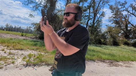 The Marine Corps Cpp The Combat Pistol Progam Inside Safariland