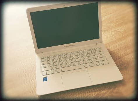 미진 스승의 은혜 어제 너무바빠서 석가탄신일인줄도 모르고 회사 출근했다가 😂 아무도없는 불꺼진 센터에 당황하고있는데 학교서 나오는거 챙겨놨다고 회사앞까지