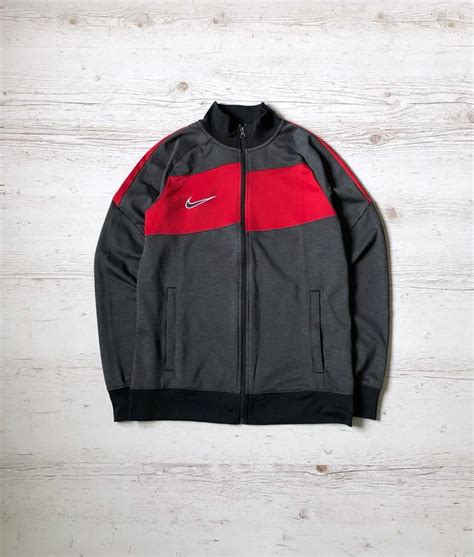 Олімпійка Nike оригінал — ціна 550 грн у каталозі Олімпійки Купити чоловічі речі за доступною