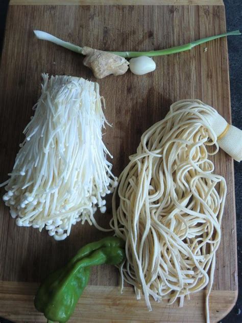金針菇炒豆腐絲做法簡單易學 每日頭條