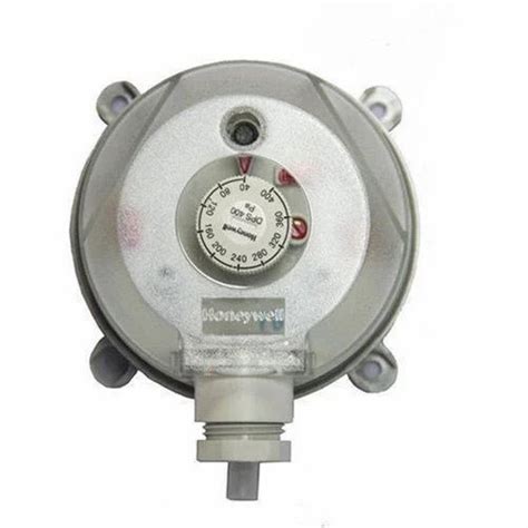 4 20 MA Plastic Differential Pressure Switch Model Name Number DPS At 2500 Piece In Ahmedabad