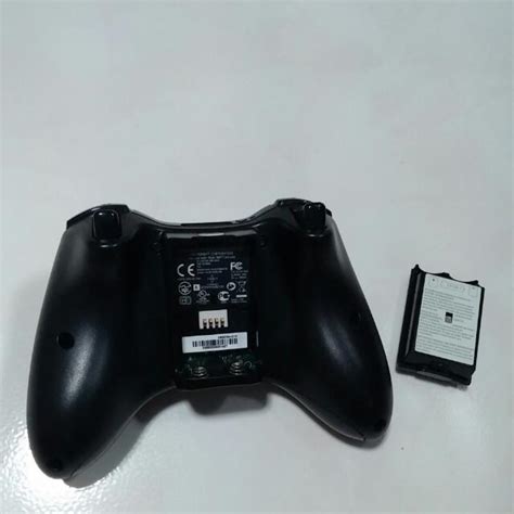 Xbox 360 Controller Hobbies And Toys Toys And Games On Carousell